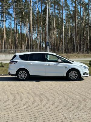 White Ford S-Max 2017 in Riga, with an engine capacity of 2.00 L and mileage of 263 thousand km for 6900 €, photo 4 on AUTOMOTO.COM.LV