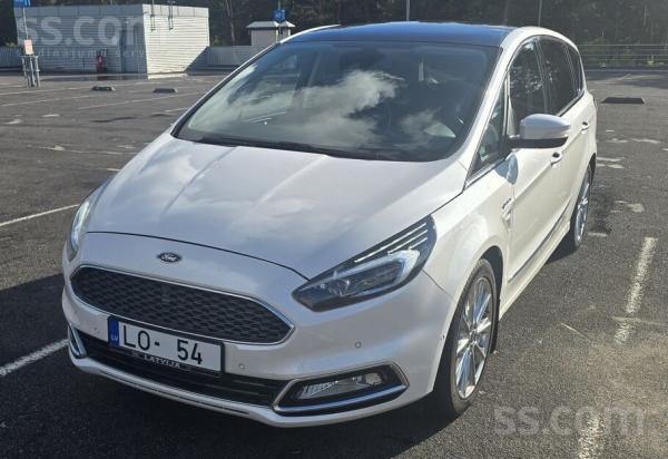 Balts Ford S-Max 2017 Rīga, ar dzinēja tilpumu 2.00 L un nobraukumu 202 tūkst. km par 15500 €, foto 1 vietnē AUTOMOTO.COM.LV