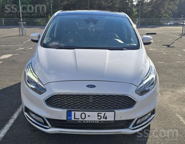 Balts Ford S-Max 2017 Rīga, ar dzinēja tilpumu 2.00 L un nobraukumu 202 tūkst. km par 15500 €, foto 2 vietnē AUTOMOTO.COM.LV