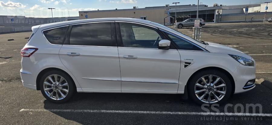 Balts Ford S-Max 2017 Rīga, ar dzinēja tilpumu 2.00 L un nobraukumu 202 tūkst. km par 15500 €, foto 5 vietnē AUTOMOTO.COM.LV