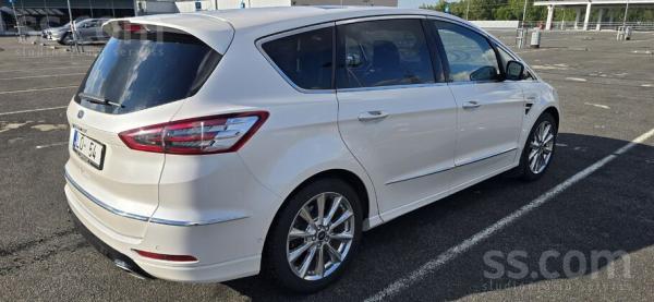 Balts Ford S-Max 2017 Rīga, ar dzinēja tilpumu 2.00 L un nobraukumu 202 tūkst. km par 15500 €, foto 5 vietnē AUTOMOTO.COM.LV