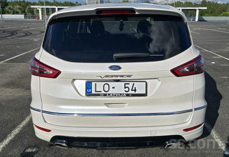 Balts Ford S-Max 2017 Rīga, ar dzinēja tilpumu 2.00 L un nobraukumu 202 tūkst. km par 15500 €, foto 7 vietnē AUTOMOTO.COM.LV