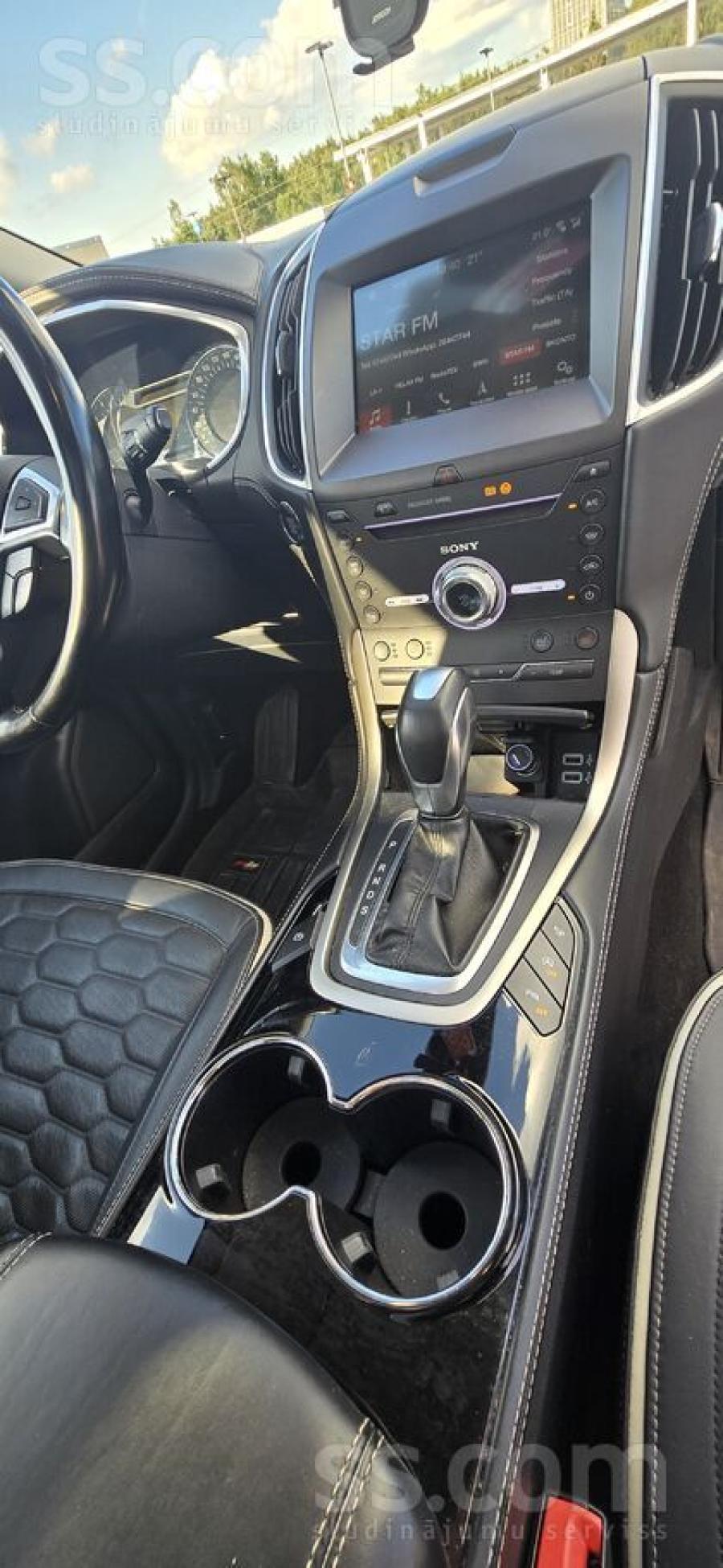 Balts Ford S-Max 2017 Rīga, ar dzinēja tilpumu 2.00 L un nobraukumu 202 tūkst. km par 15500 €, foto 11 vietnē AUTOMOTO.COM.LV