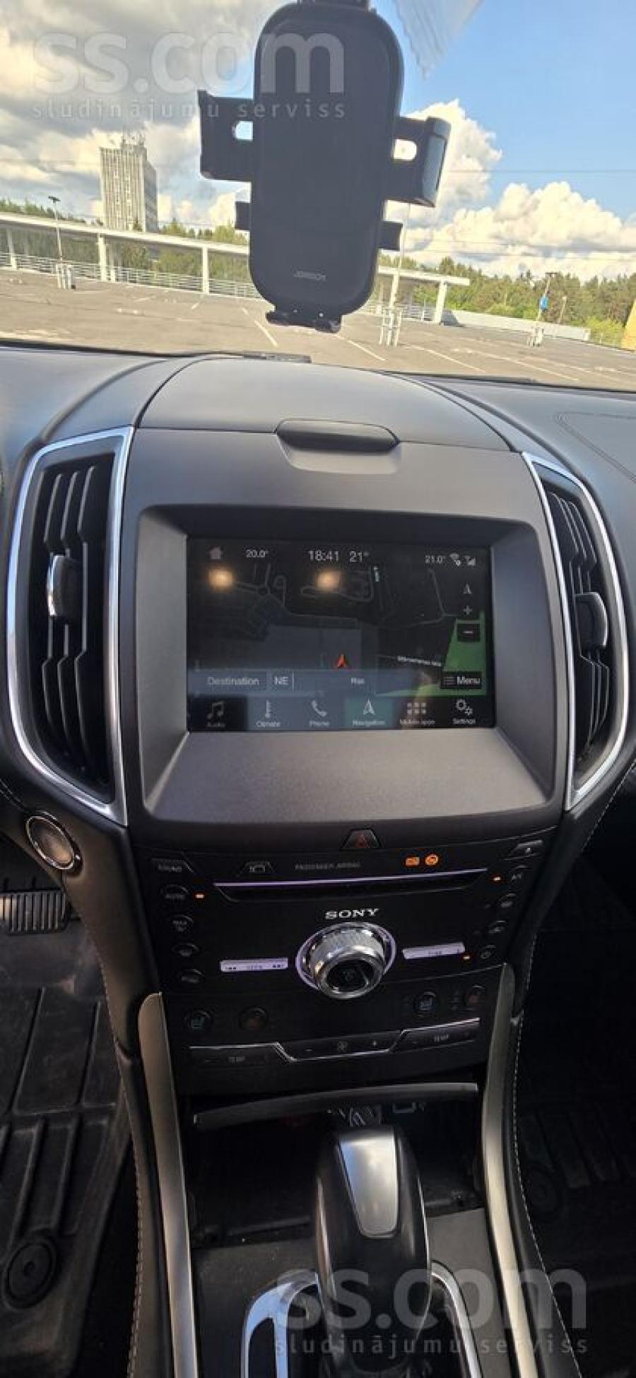 Balts Ford S-Max 2017 Rīga, ar dzinēja tilpumu 2.00 L un nobraukumu 202 tūkst. km par 15500 €, foto 24 vietnē AUTOMOTO.COM.LV