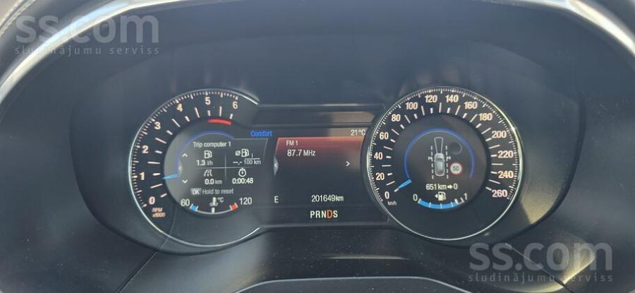 Balts Ford S-Max 2017 Rīga, ar dzinēja tilpumu 2.00 L un nobraukumu 202 tūkst. km par 15500 €, foto 31 vietnē AUTOMOTO.COM.LV