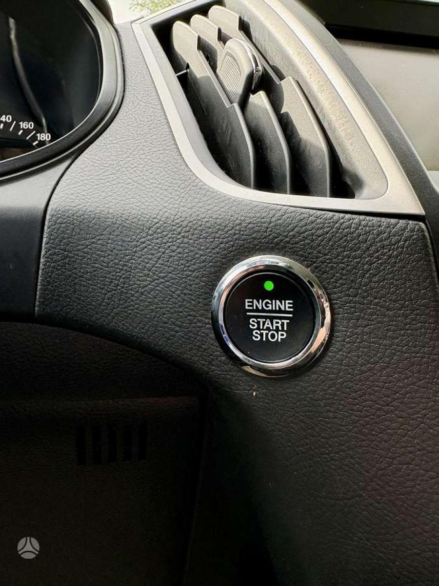 Balts Ford S-Max 2017 Kretinga, ar dzinēja tilpumu 2.00 L un nobraukumu 241 tūkst. km par 7500 €, foto 20 vietnē AUTOMOTO.COM.LV