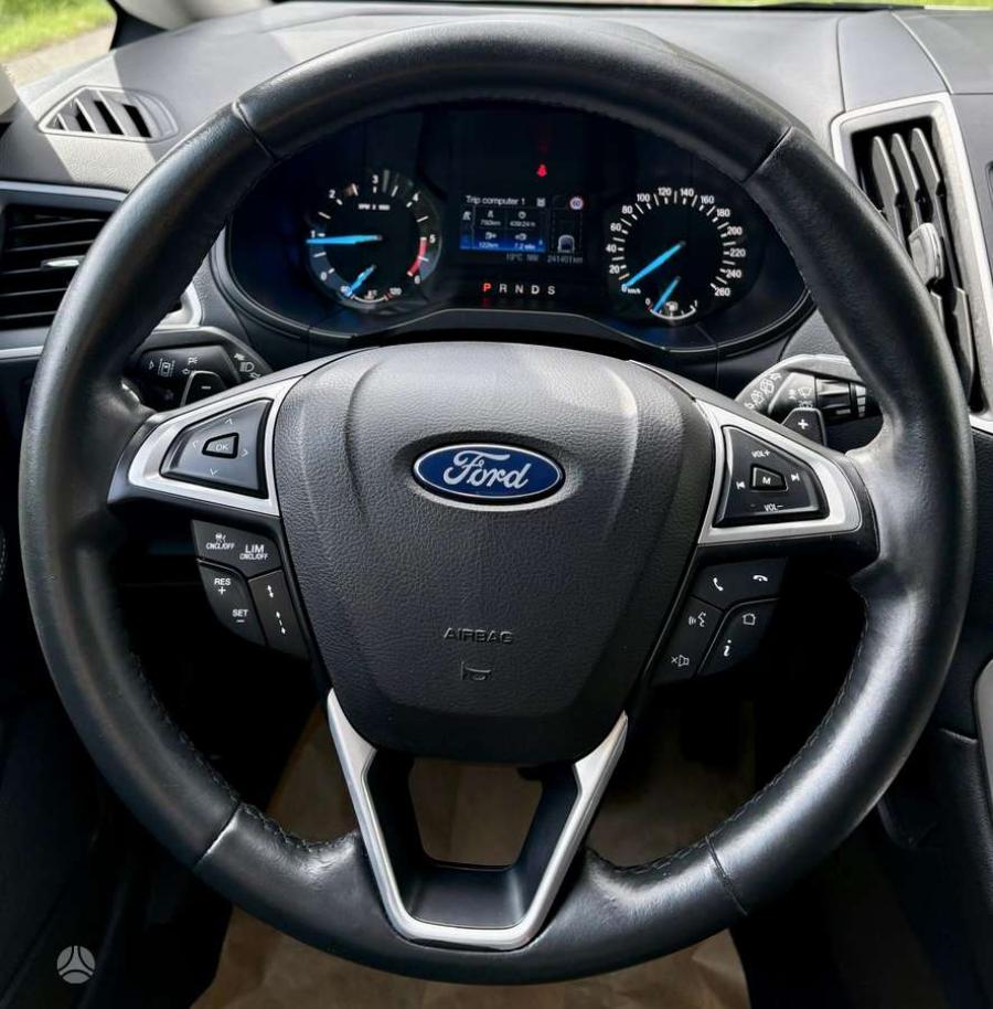Balts Ford S-Max 2017 Kretinga, ar dzinēja tilpumu 2.00 L un nobraukumu 241 tūkst. km par 7500 €, foto 23 vietnē AUTOMOTO.COM.LV
