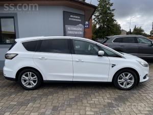 Balts Ford S-Max 2017 Talsi, ar dzinēja tilpumu 2.00 L un nobraukumu 294 tūkst. km par 10990 €, foto 3 vietnē AUTOMOTO.COM.LV