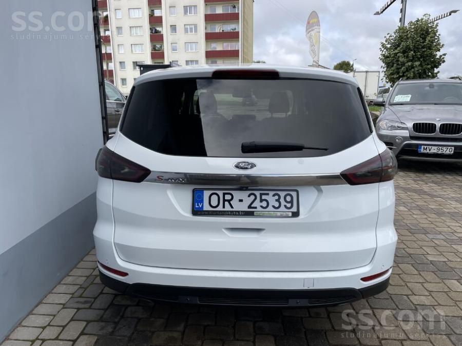 Balts Ford S-Max 2017 Talsi, ar dzinēja tilpumu 2.00 L un nobraukumu 294 tūkst. km par 10990 €, foto 5 vietnē AUTOMOTO.COM.LV