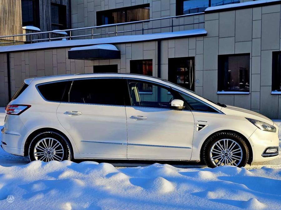 Balts Ford S-Max 2018 Tauragė, ar dzinēja tilpumu 2.00 L un nobraukumu 224 tūkst. km par 9900 €, foto 8 vietnē AUTOMOTO.COM.LV