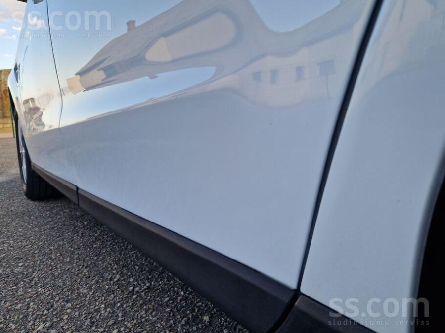 White Ford S-Max 2018 in Valmiera, with an engine capacity of 2.00 L and mileage of 219 thousand km for 7000 €, photo 10 on AUTOMOTO.COM.LV