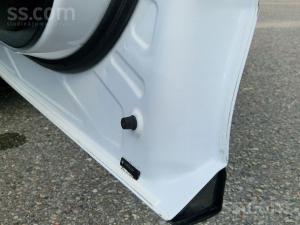 White Ford S-Max 2018 in Valmiera, with an engine capacity of 2.00 L and mileage of 219 thousand km for 7000 €, photo 12 on AUTOMOTO.COM.LV