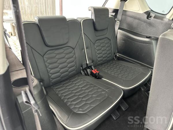 Balts Ford S-Max 2018 Talsi, ar dzinēja tilpumu 2.00 L un nobraukumu 0 tūkst. km par 12800 €, foto 8 vietnē AUTOMOTO.COM.LV