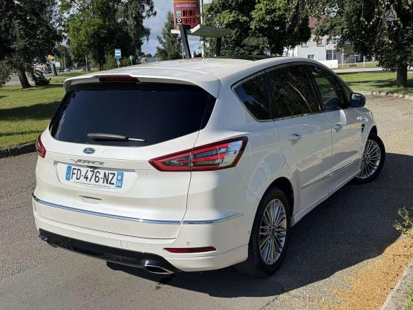 Balts Ford S-Max 2019 Tauragė, ar dzinēja tilpumu 2.00 L un nobraukumu 200 tūkst. km par 10500 €, foto 7 vietnē AUTOMOTO.COM.LV