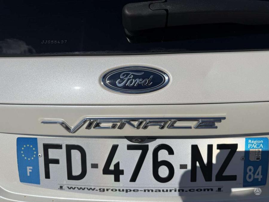 White Ford S-Max 2019 in Taurage, with an engine capacity of 2.00 L and mileage of 200 thousand km for 10500 €, photo 11 on AUTOMOTO.COM.LV