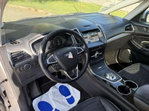 White Ford S-Max 2019 in Taurage, with an engine capacity of 2.00 L and mileage of 200 thousand km for 10500 €, photo 13 on AUTOMOTO.COM.LV