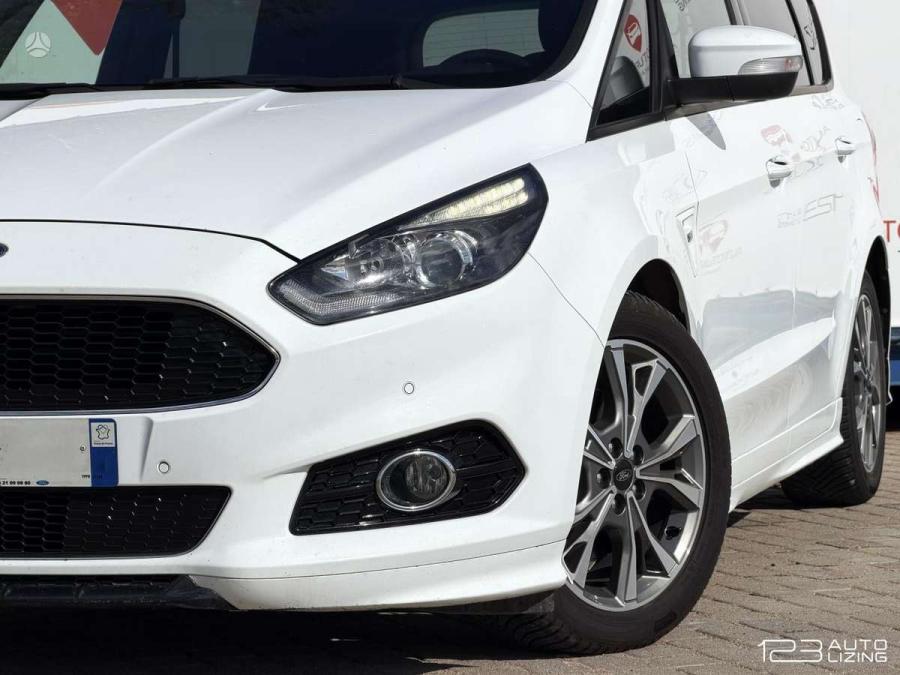 Balts Ford S-Max 2019 Tauragė, ar dzinēja tilpumu 2.00 L un nobraukumu 284 tūkst. km par 9900 €, foto 4 vietnē AUTOMOTO.COM.LV