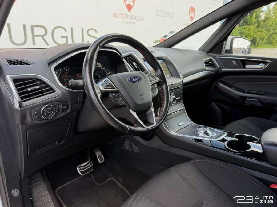 Balts Ford S-Max 2019 Tauragė, ar dzinēja tilpumu 2.00 L un nobraukumu 284 tūkst. km par 9900 €, foto 13 vietnē AUTOMOTO.COM.LV