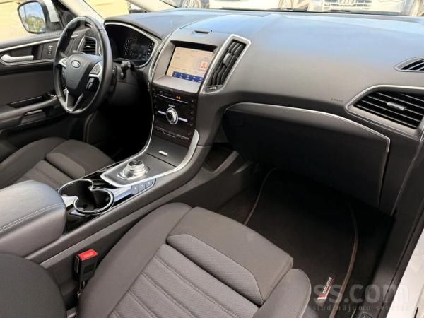 Balts Ford S-Max 2022 Rīga, ar dzinēja tilpumu 2.00 L un nobraukumu 163 tūkst. km par 15990 €, foto 9 vietnē AUTOMOTO.COM.LV