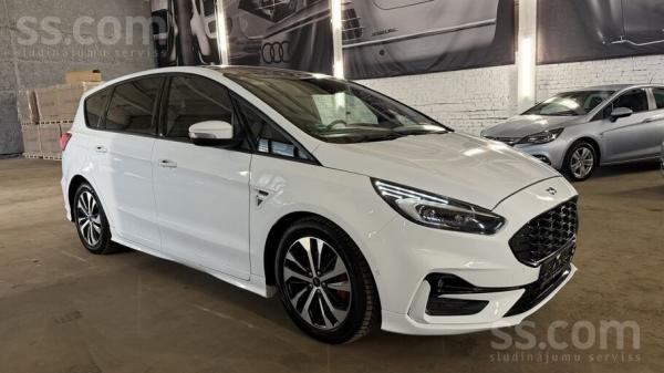 Форд С-Макс 2022 в Рига на AUTOMOTO.COM.LV Белый Форд С-Макс 2022 в Рига, объемом двигателя 2.00 л и пробегом 187 тыс. км за 17900 €, фото 3 на AUTOMOTO.COM.LV