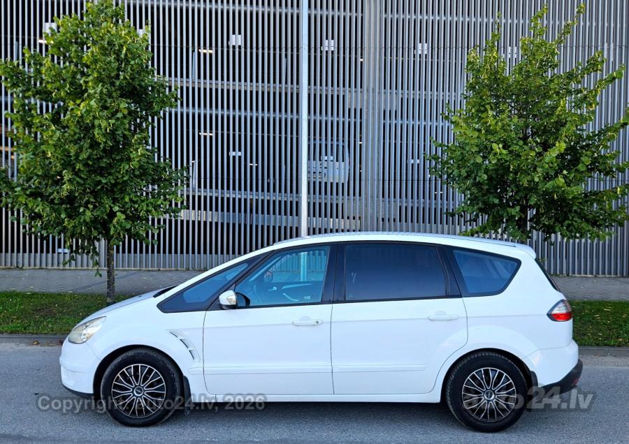 White Ford S-Max 2009 in Tallinn, with an engine capacity of 2.00 L and mileage of 270 thousand km for 1490 €, photo 3 on AUTOMOTO.COM.LV