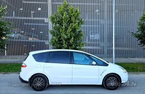 White Ford S-Max 2009 in Tallinn, with an engine capacity of 2.00 L and mileage of 270 thousand km for 1490 €, photo 6 on AUTOMOTO.COM.LV