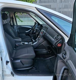 White Ford S-Max 2009 in Tallinn, with an engine capacity of 2.00 L and mileage of 270 thousand km for 1490 €, photo 8 on AUTOMOTO.COM.LV