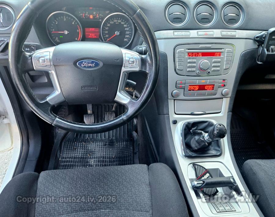White Ford S-Max 2009 in Tallinn, with an engine capacity of 2.00 L and mileage of 270 thousand km for 1490 €, photo 10 on AUTOMOTO.COM.LV