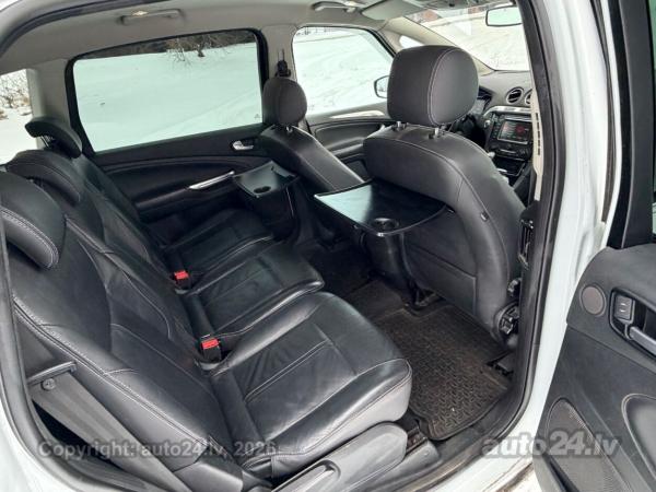 Balts Ford S-Max 2012 Viljandi, ar dzinēja tilpumu 2.00 L un nobraukumu 319 tūkst. km par 4900 €, foto 6 vietnē AUTOMOTO.COM.LV