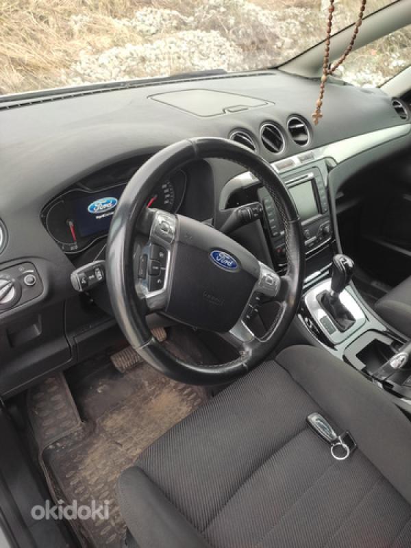 Balts Ford S-Max 2012 Kohtla-Jerve, ar dzinēja tilpumu 2.00 L un nobraukumu 273 tūkst. km par 6300 €, foto 1 vietnē AUTOMOTO.COM.LV