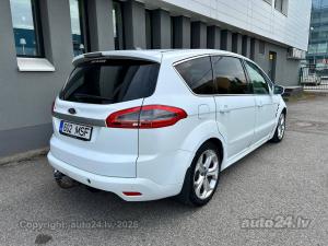 Balts Ford S-Max 2014 Tallina, ar dzinēja tilpumu 2.00 L un nobraukumu 278 tūkst. km par 2999 €, foto 5 vietnē AUTOMOTO.COM.LV