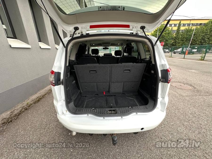Balts Ford S-Max 2014 Tallina, ar dzinēja tilpumu 2.00 L un nobraukumu 278 tūkst. km par 2999 €, foto 9 vietnē AUTOMOTO.COM.LV