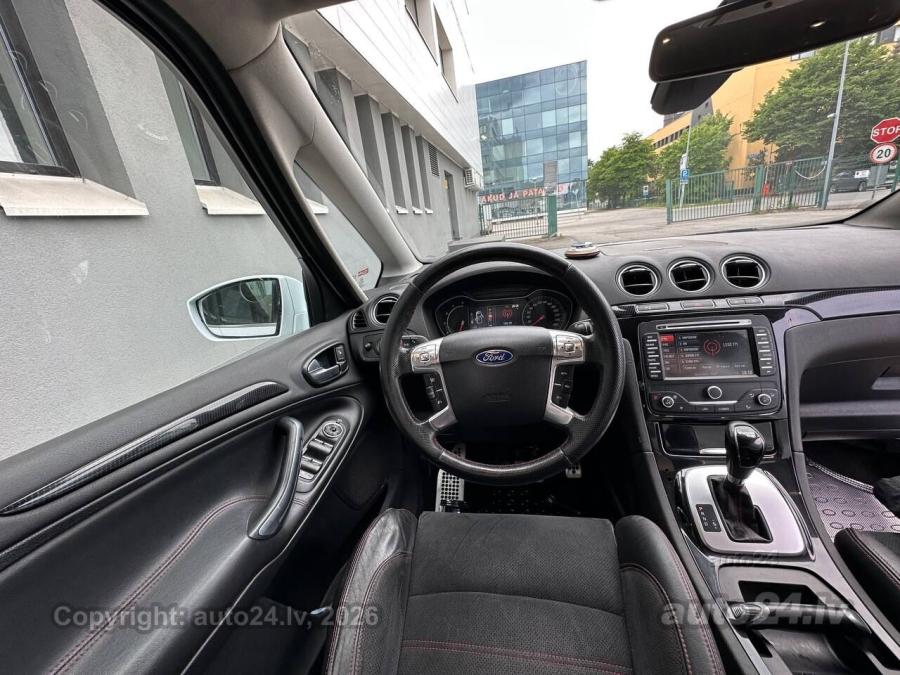 Balts Ford S-Max 2014 Tallina, ar dzinēja tilpumu 2.00 L un nobraukumu 278 tūkst. km par 2999 €, foto 12 vietnē AUTOMOTO.COM.LV
