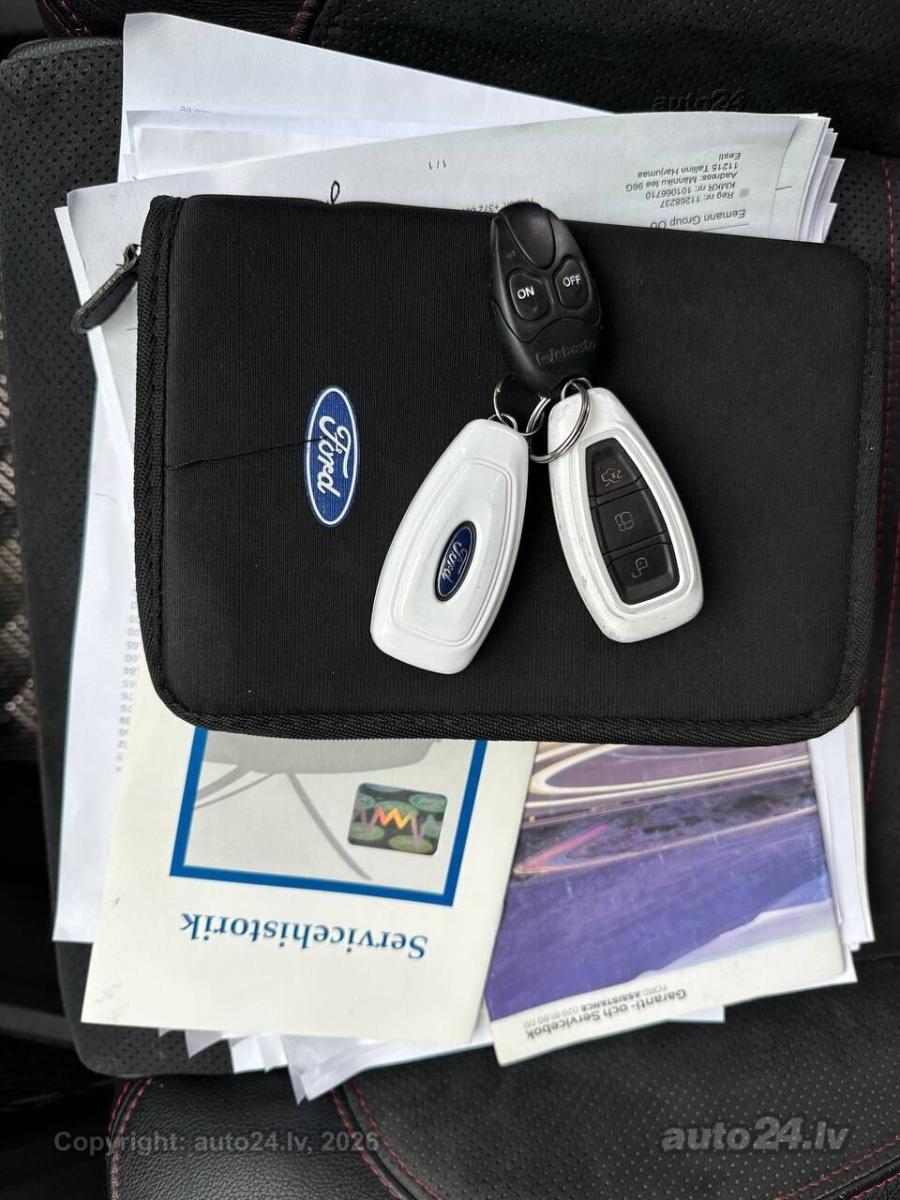 Balts Ford S-Max 2014 Tallina, ar dzinēja tilpumu 2.00 L un nobraukumu 278 tūkst. km par 2999 €, foto 17 vietnē AUTOMOTO.COM.LV