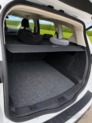 Balts Ford S-Max 2015 Tartu, ar dzinēja tilpumu 2.00 L un nobraukumu 272 tūkst. km par 8700 €, foto 14 vietnē AUTOMOTO.COM.LV