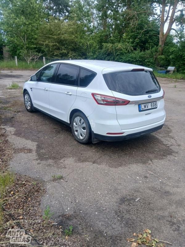 White Ford S-Max 2015 in Radviliskis, with an engine capacity of 2.00 L and mileage of 330 thousand km for 5500 €, photo 3 on AUTOMOTO.COM.LV