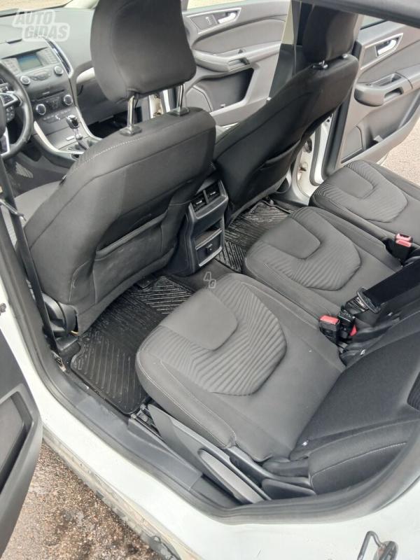 White Ford S-Max 2015 in Radviliskis, with an engine capacity of 2.00 L and mileage of 330 thousand km for 5500 €, photo 8 on AUTOMOTO.COM.LV