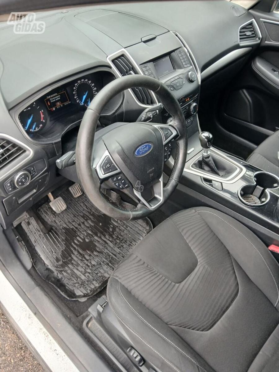 White Ford S-Max 2015 in Radviliskis, with an engine capacity of 2.00 L and mileage of 330 thousand km for 5500 €, photo 7 on AUTOMOTO.COM.LV