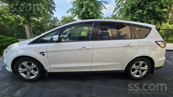 White Ford S-Max 2015 in Riga, with an engine capacity of 2.00 L and mileage of 470 thousand km for 4500 €, photo 3 on AUTOMOTO.COM.LV