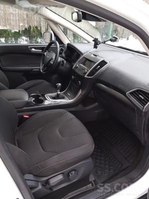 White Ford S-Max 2015 in Riga, with an engine capacity of 2.00 L and mileage of 470 thousand km for 4500 €, photo 8 on AUTOMOTO.COM.LV