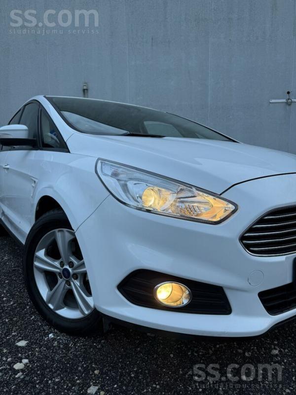 White Ford S-Max 2015 in Riga, with an engine capacity of 2.00 L and mileage of 450 thousand km for 5350 €, photo 2 on AUTOMOTO.COM.LV