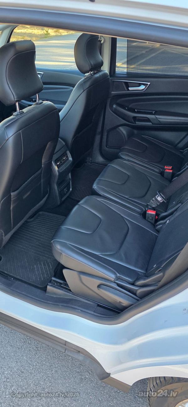 Balts Ford S-Max 2016 Tallina, ar dzinēja tilpumu 2.00 L un nobraukumu 269 tūkst. km par 10600 €, foto 11 vietnē AUTOMOTO.COM.LV