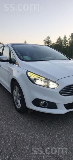 White Ford S-Max 2017 in Talsi, with an engine capacity of 2.00 L and mileage of 292 thousand km for 10700 €, photo  on AUTOMOTO.COM.LV