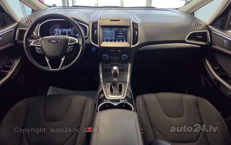 White Ford S-Max 2018 in Tartu, with an engine capacity of 2.00 L and mileage of 247 thousand km for 11490 €, photo 7 on AUTOMOTO.COM.LV