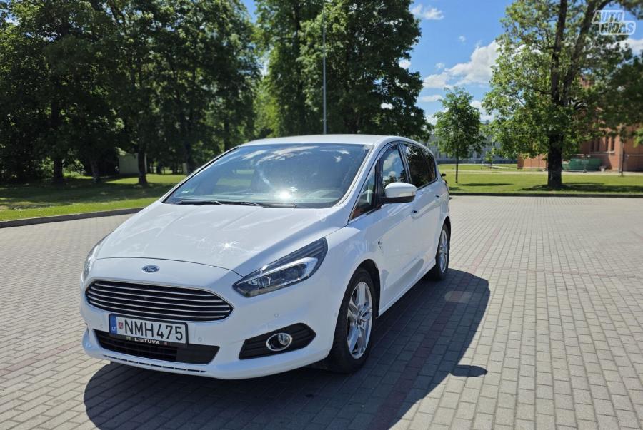 White Ford S-Max 2018 in Plunge, with an engine capacity of 2.00 L and mileage of 240 thousand km for 11800 €, photo 3 on AUTOMOTO.COM.LV