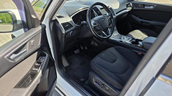 White Ford S-Max 2018 in Plunge, with an engine capacity of 2.00 L and mileage of 240 thousand km for 11800 €, photo 8 on AUTOMOTO.COM.LV