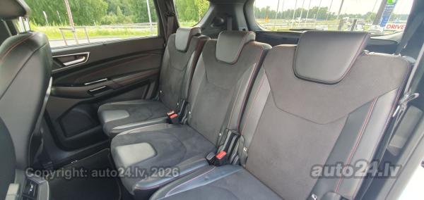 Белый Форд С-Макс 2018 в Таллин, объемом двигателя 2.00 л и пробегом 165 тыс. км за 19400 €, фото 9 на AUTOMOTO.COM.LV