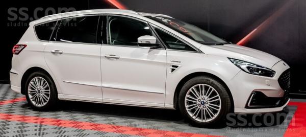 Balts Ford S-Max 2020 Tallina, ar dzinēja tilpumu 2.00 L un nobraukumu 216 tūkst. km par 13300 €, foto 4 vietnē AUTOMOTO.COM.LV