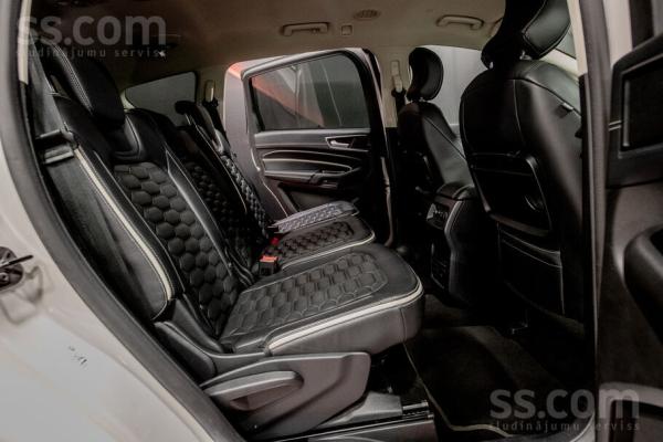 Balts Ford S-Max 2020 Tallina, ar dzinēja tilpumu 2.00 L un nobraukumu 216 tūkst. km par 13300 €, foto 10 vietnē AUTOMOTO.COM.LV