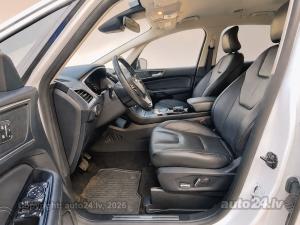 Balts Ford S-Max 2020 Tallina, ar dzinēja tilpumu 2.00 L un nobraukumu 176 tūkst. km par 16500 €, foto 13 vietnē AUTOMOTO.COM.LV